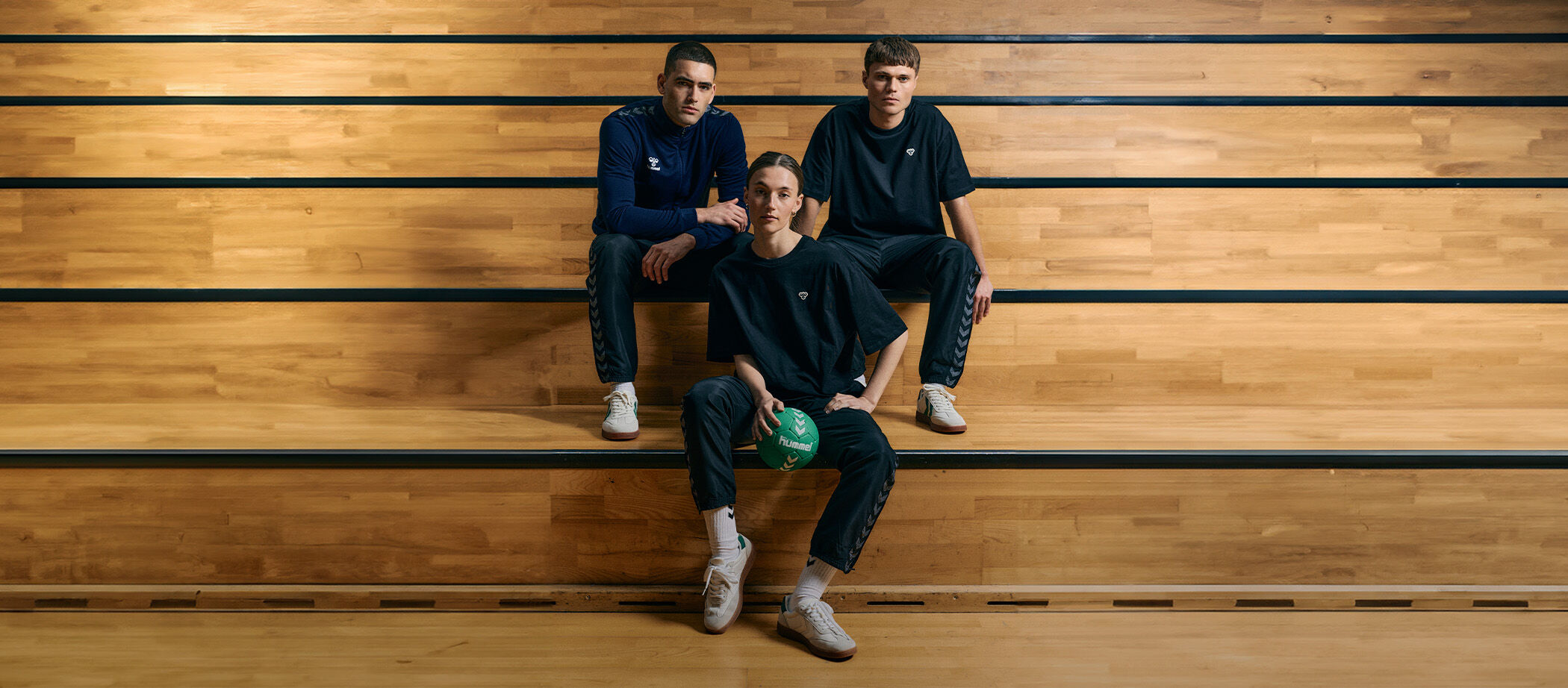 hummel® | Shop online på hummel.dk