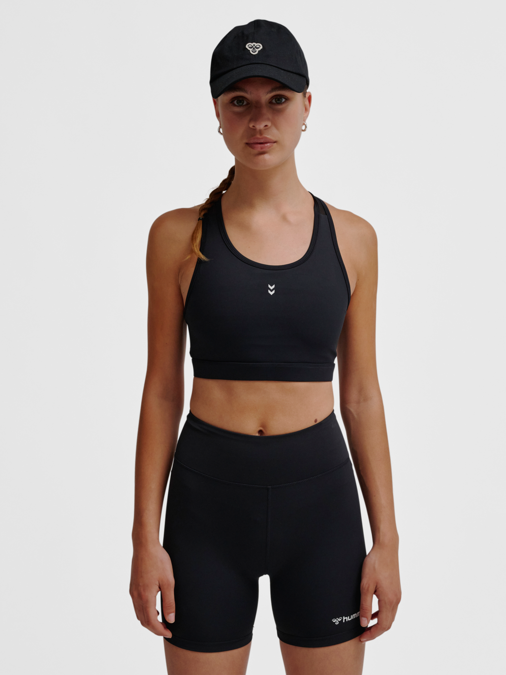 hummel ULTIMATE SPORTS BRA - BLACK | hummel.dk