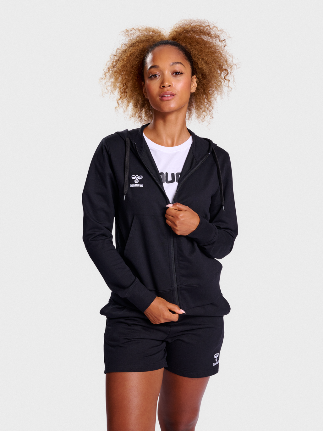 hummel GO 2.0 ZIP HOODIE WOMAN - BLACK | hummel.dk