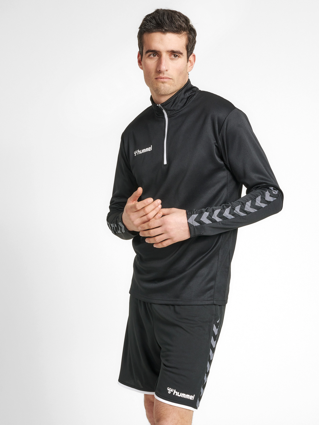 hummel AUTHENTIC HALF ZIP SWEATSHIRT - BLACK/WHITE | hummel.dk